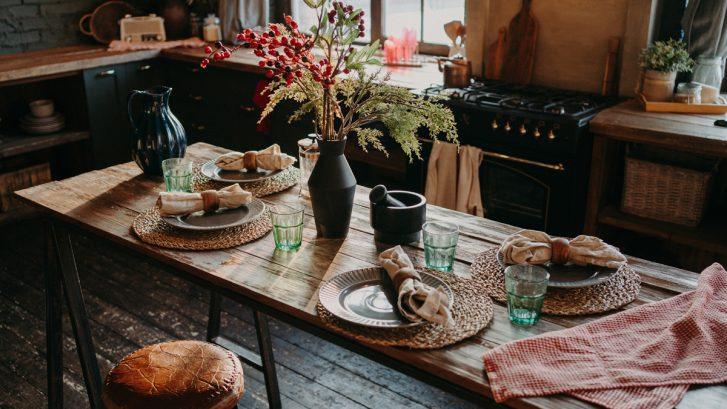 How To Redo A Kitchen Table - Urban Customs In AZ